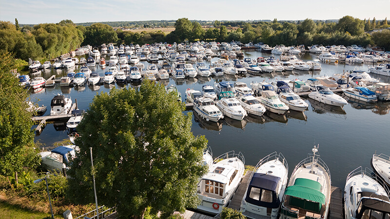 Bray Marina - Marina in Berkshire - MDL Marina