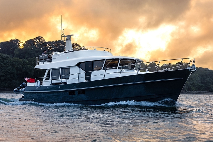 Cockwells’ Hardy 50DS explorer marks world debut at the South Coast ...